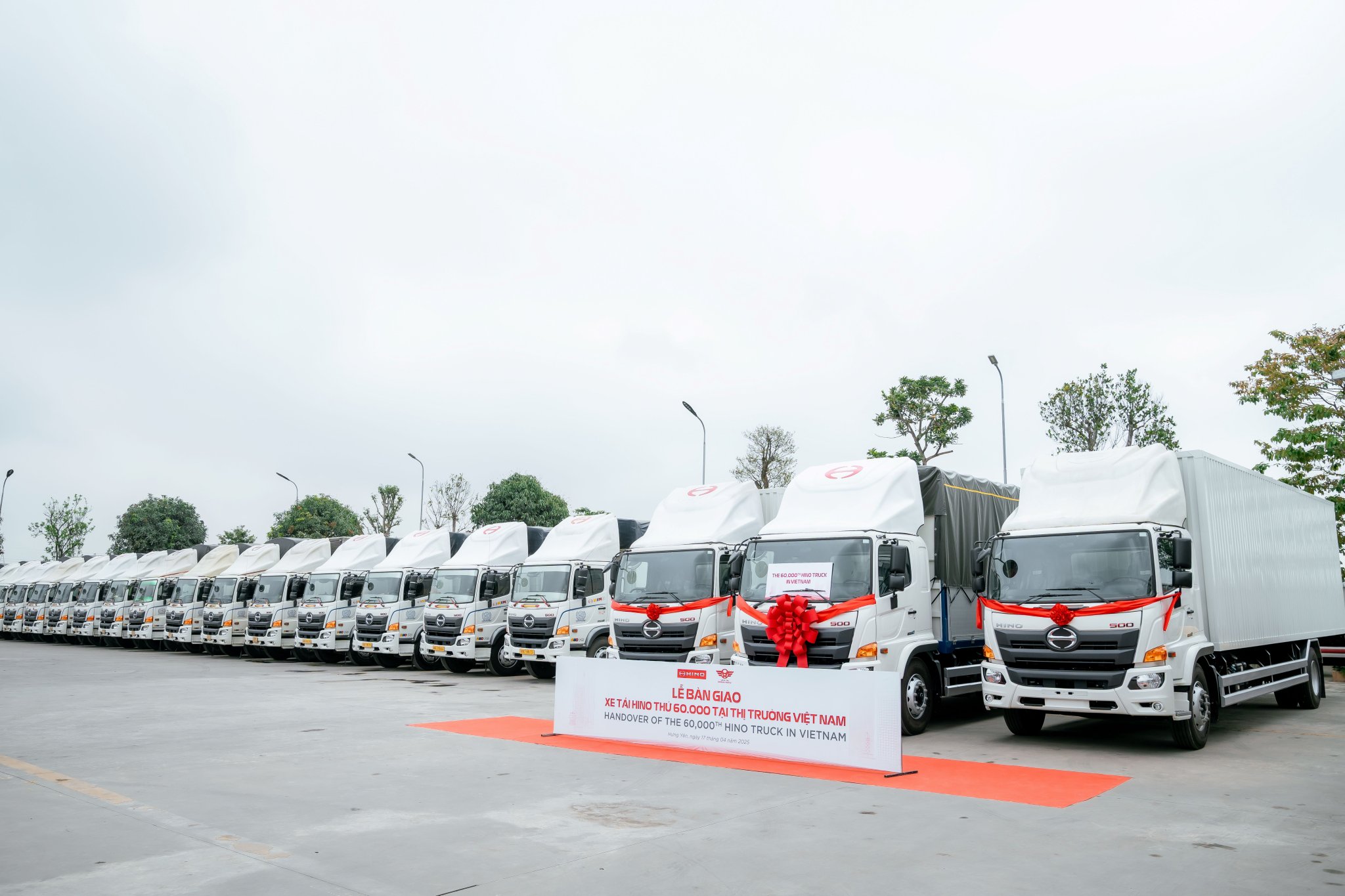 HINO MOTORS VIETNAM | truck, 300 Series, 500 Series, 700 Series, hino ...