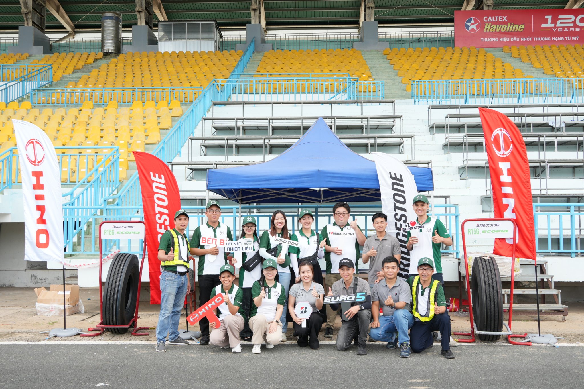 HINO MOTORS VIETNAM | truck, 300 Series, 500 Series, 700 Series, hino ...